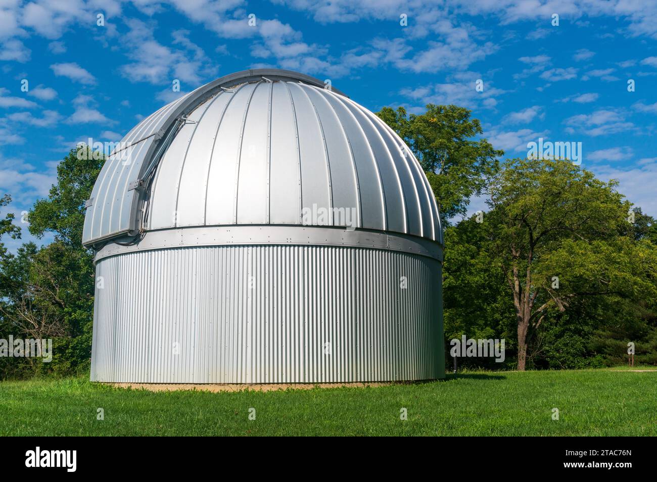 The Athens Lunatic Asylum also known as The Ridges in Athens, Ohio ...