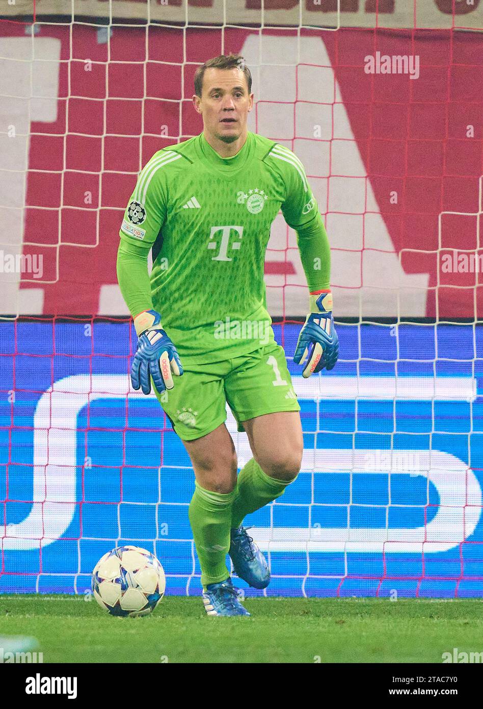Manuel NEUER, goalkeeper FCB 1 in the group stage match FC BAYERN ...