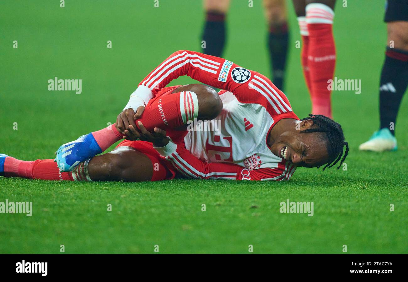 Mathys Tel, FCB 39 in the group stage match FC BAYERN MUENCHEN - FC ...