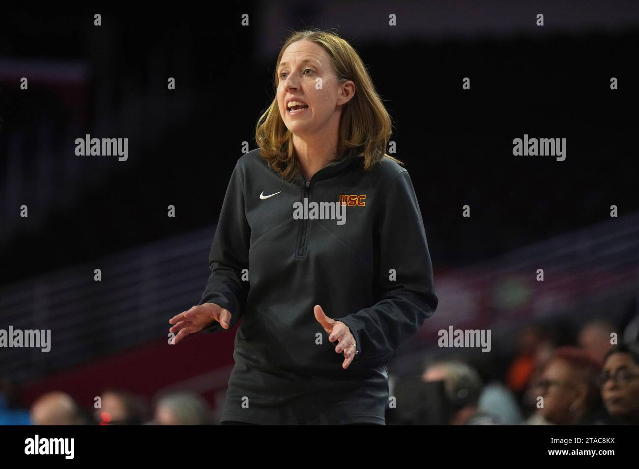 Southern California Trojans head coach Lindsay Gottlieb reacts during a ...