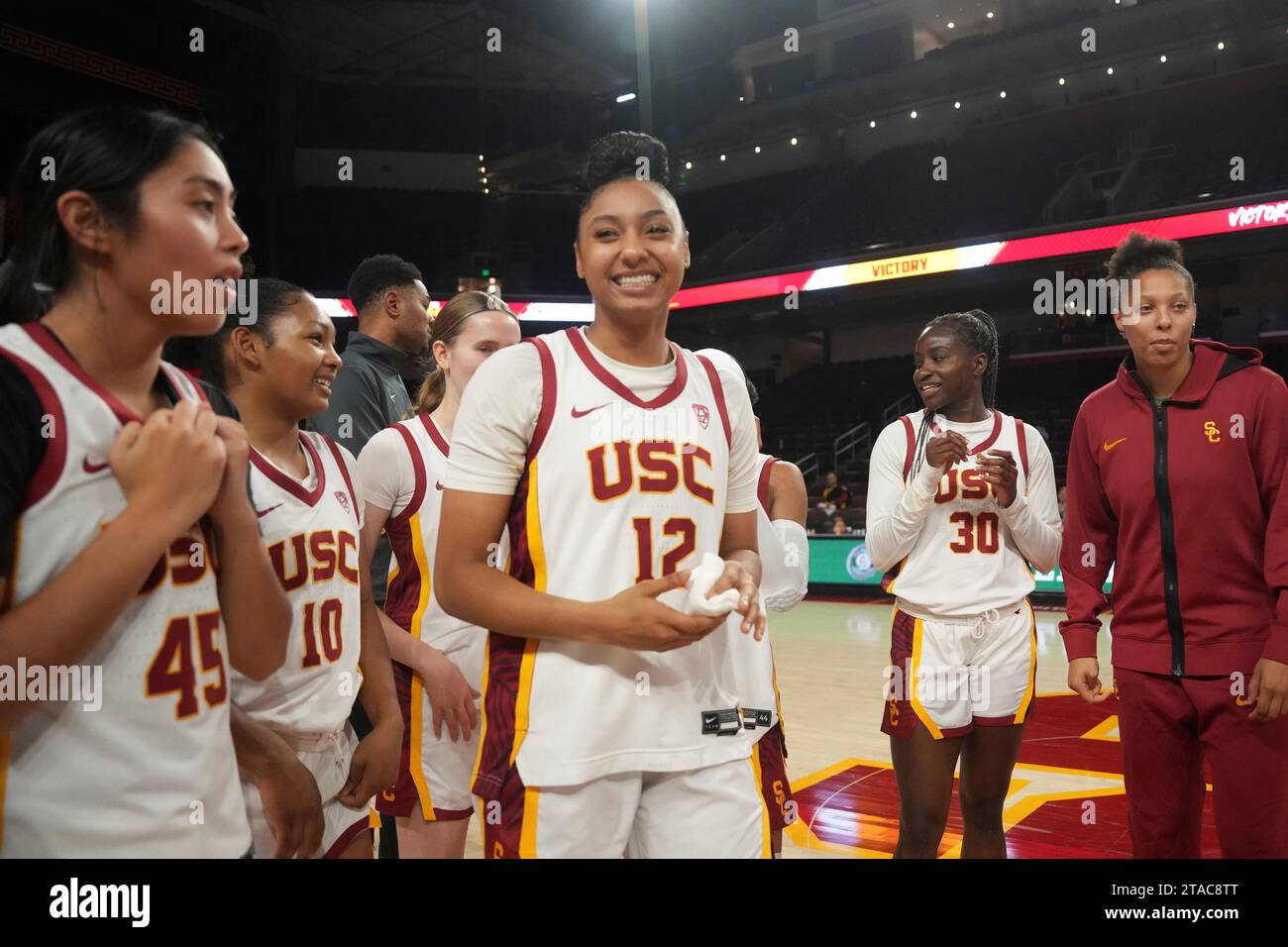 Southern California Trojans guard Kayla Padilla (45), guard Malia ...