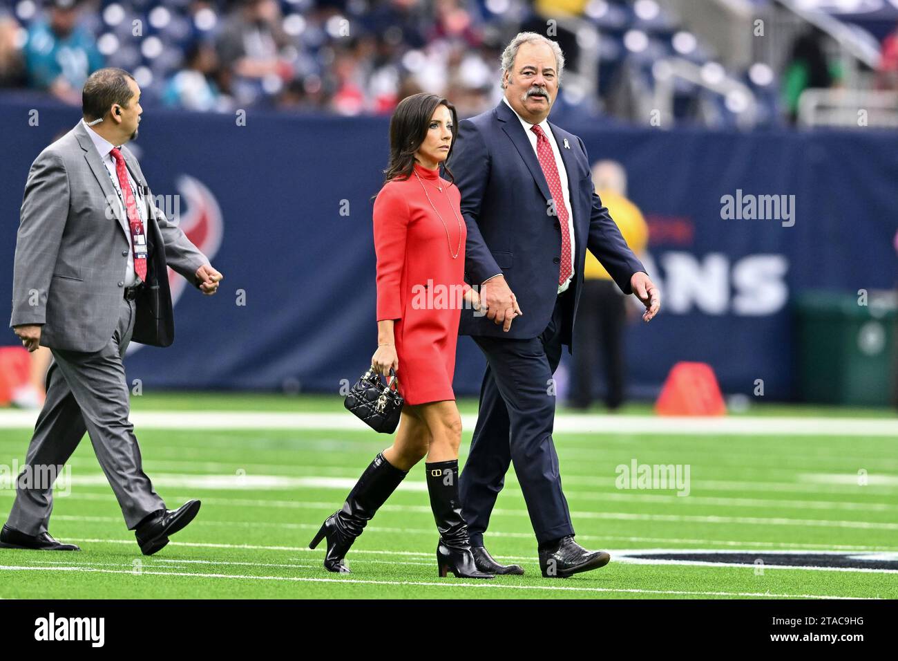 Houston Texans chairman and chief executive officer Cal McNair, right ...
