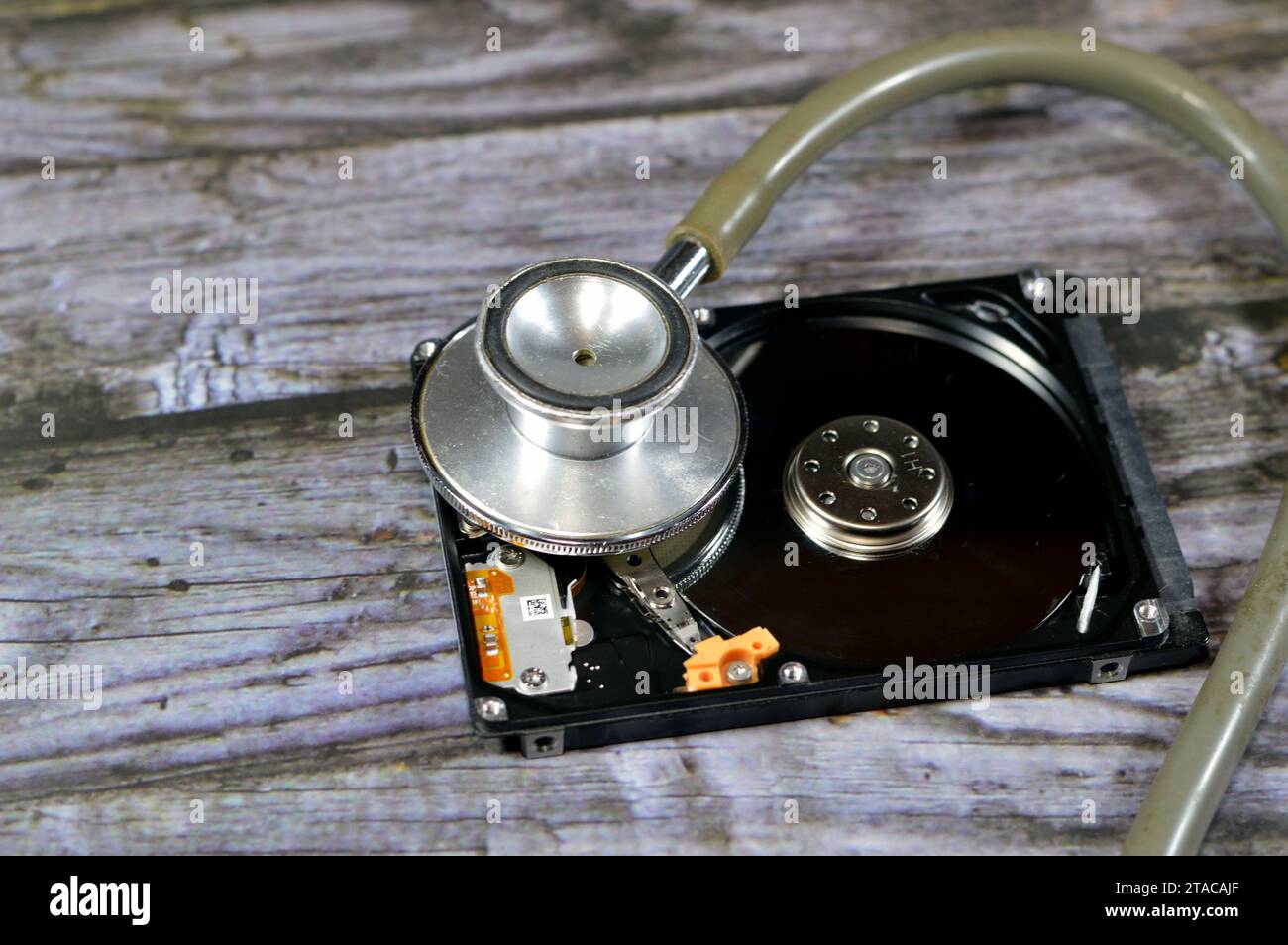 Hdd platter hi-res stock photography and images - Alamy