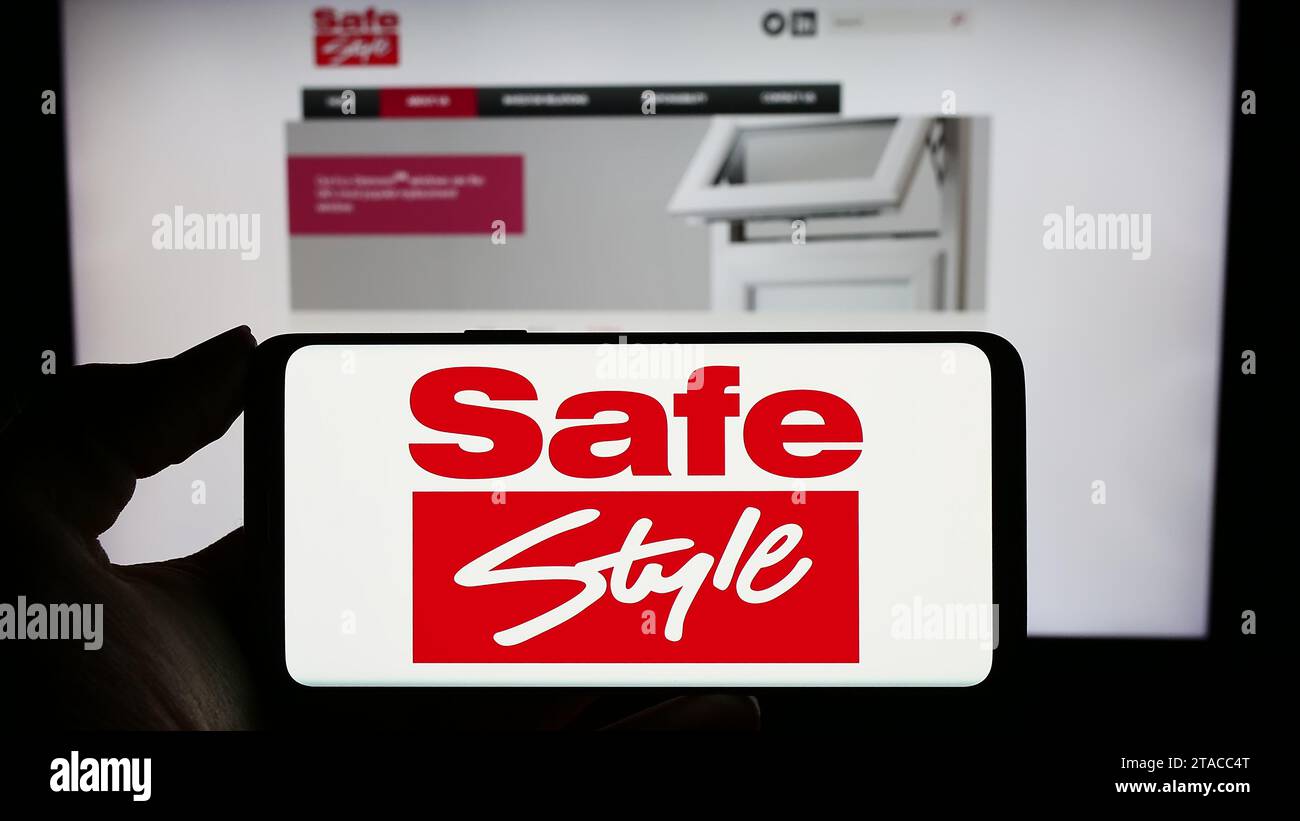 Safestyle logo hi-res stock photography and images - Alamy