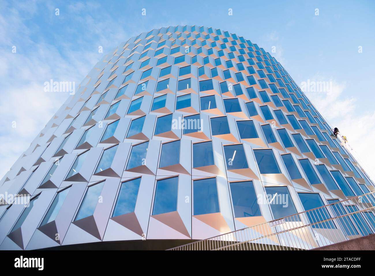Office rotunda hi-res stock photography and images - Alamy
