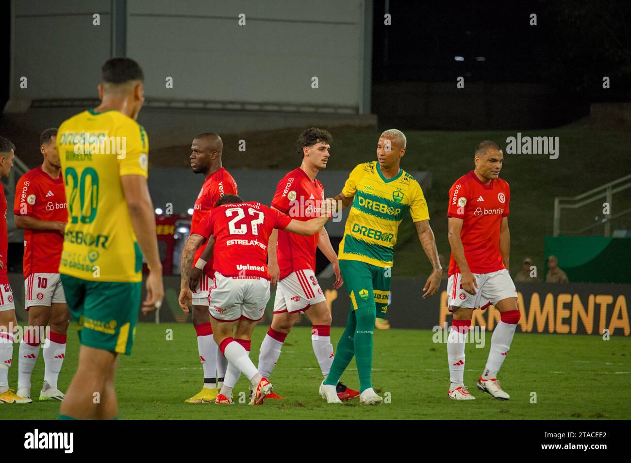 CUIABÁ, MT - 29.11.2023: CUIABÁ X INTERNACIONAL - Game between Cuiabá x Internacional, which ...