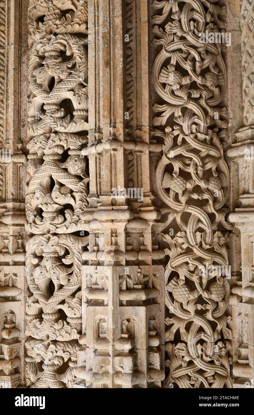 Monastery of Batalha (Mosteiro de Santa Maria da Vitoria), flamboyant ...