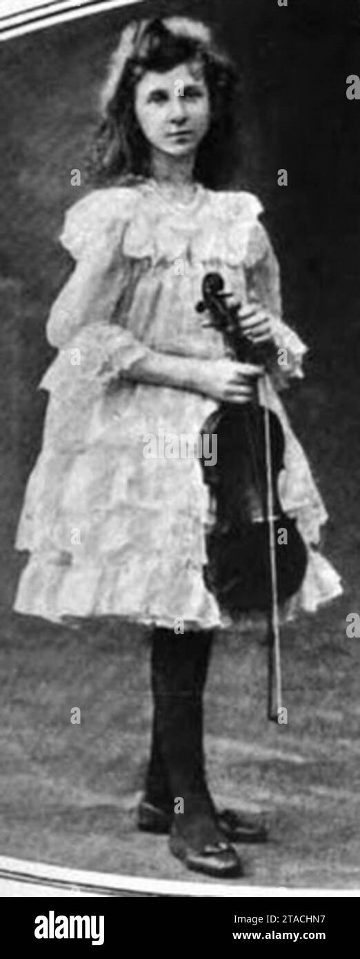 Vivien chartres hi-res stock photography and images - Alamy