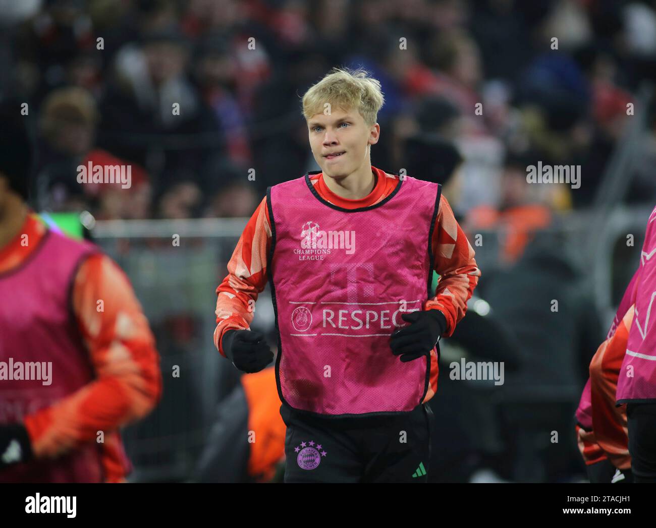 Kratzig frans fc bayern munchen hi-res stock photography and images - Alamy