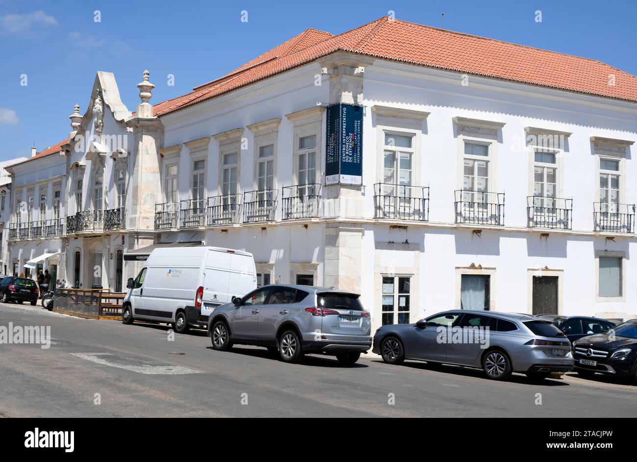 Clay figures interpretation center hi-res stock photography and images ...