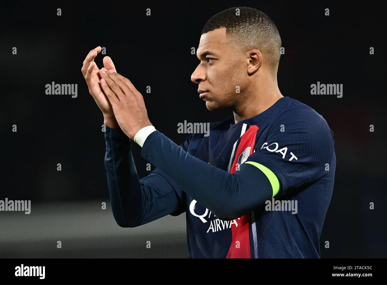 PARIS, FRANCE - NOVEMBER 28: Kylian Mbappe of PSG applauds fans during ...