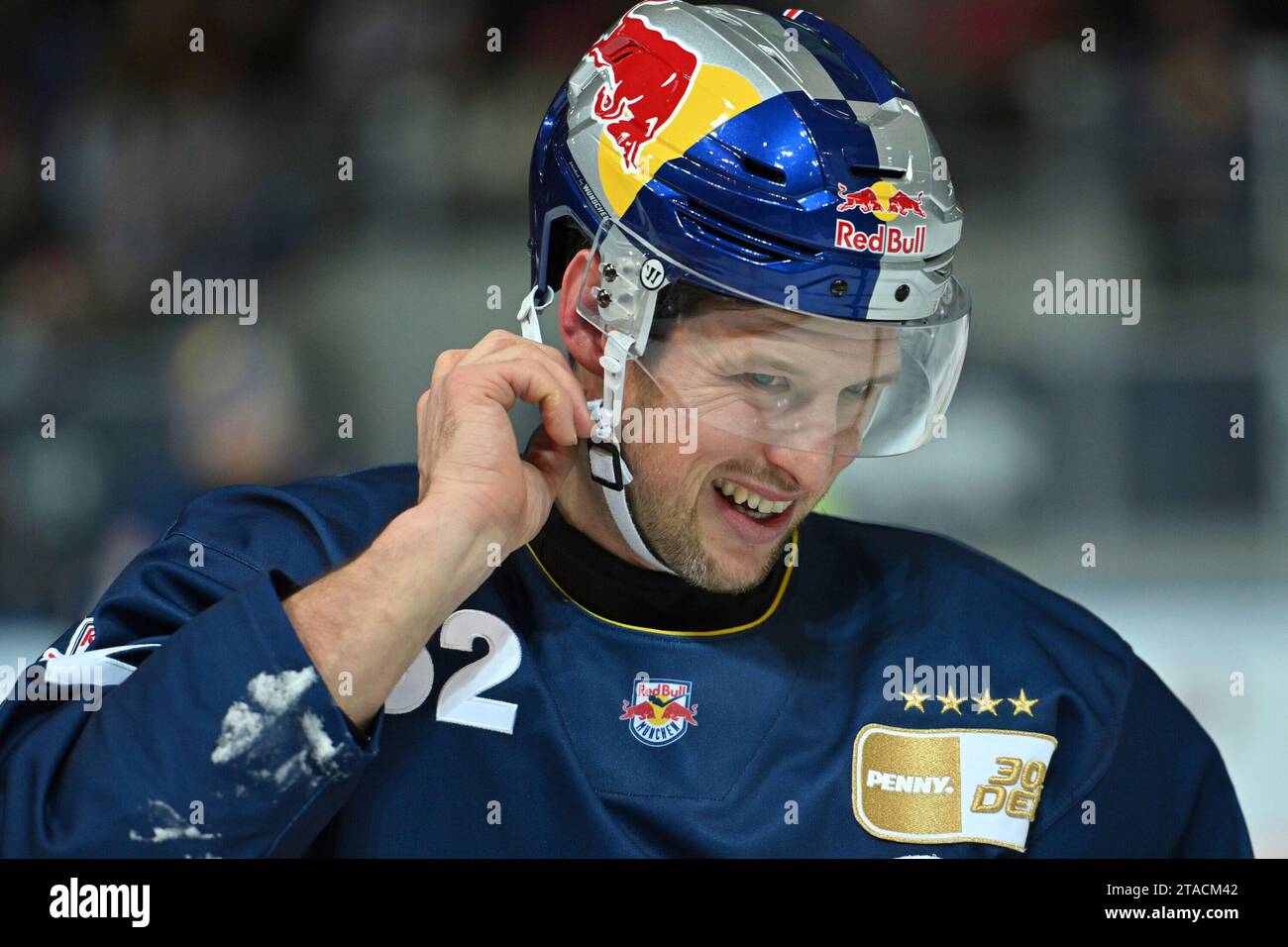 Patrick Hager (EHC Red Bull M?nchen #52 Stock Photo - Alamy
