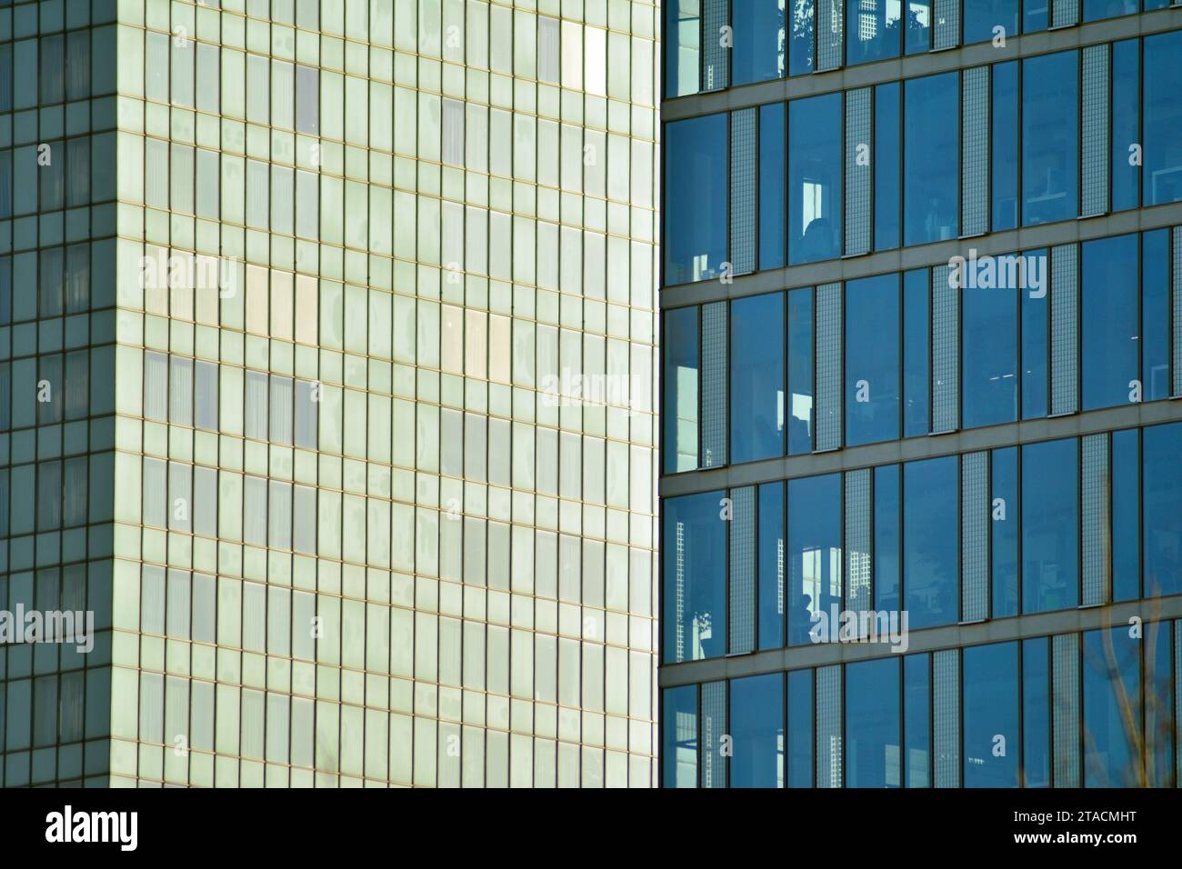 Bulging windows hi-res stock photography and images - Alamy