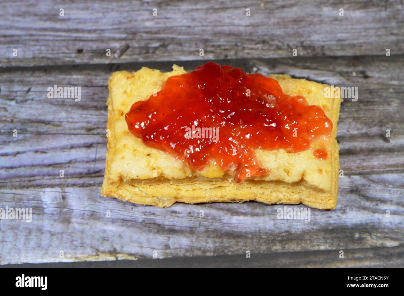 mille-feuille, millefeuille, Napoleon, vanilla and custard slice topped ...