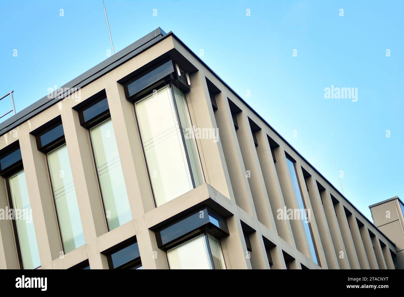 Bulging windows hi-res stock photography and images - Alamy