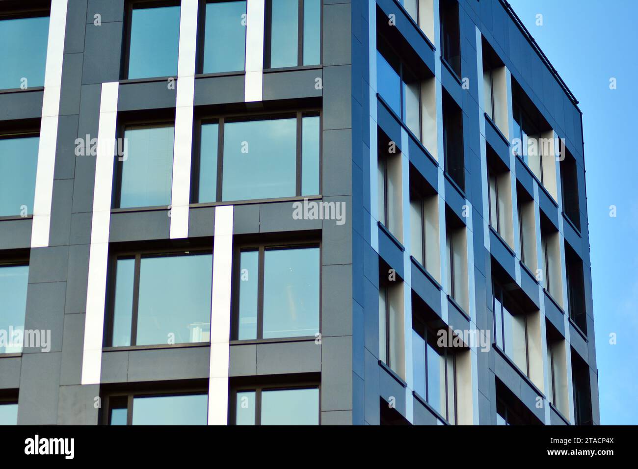 Bulging windows hi-res stock photography and images - Alamy