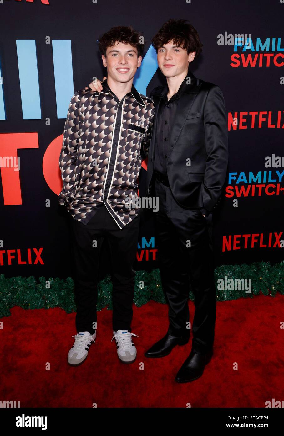 LOS ANGELES, CA - NOVEMBER 29: Connor Noon, Brady Noon at the Netflix ...