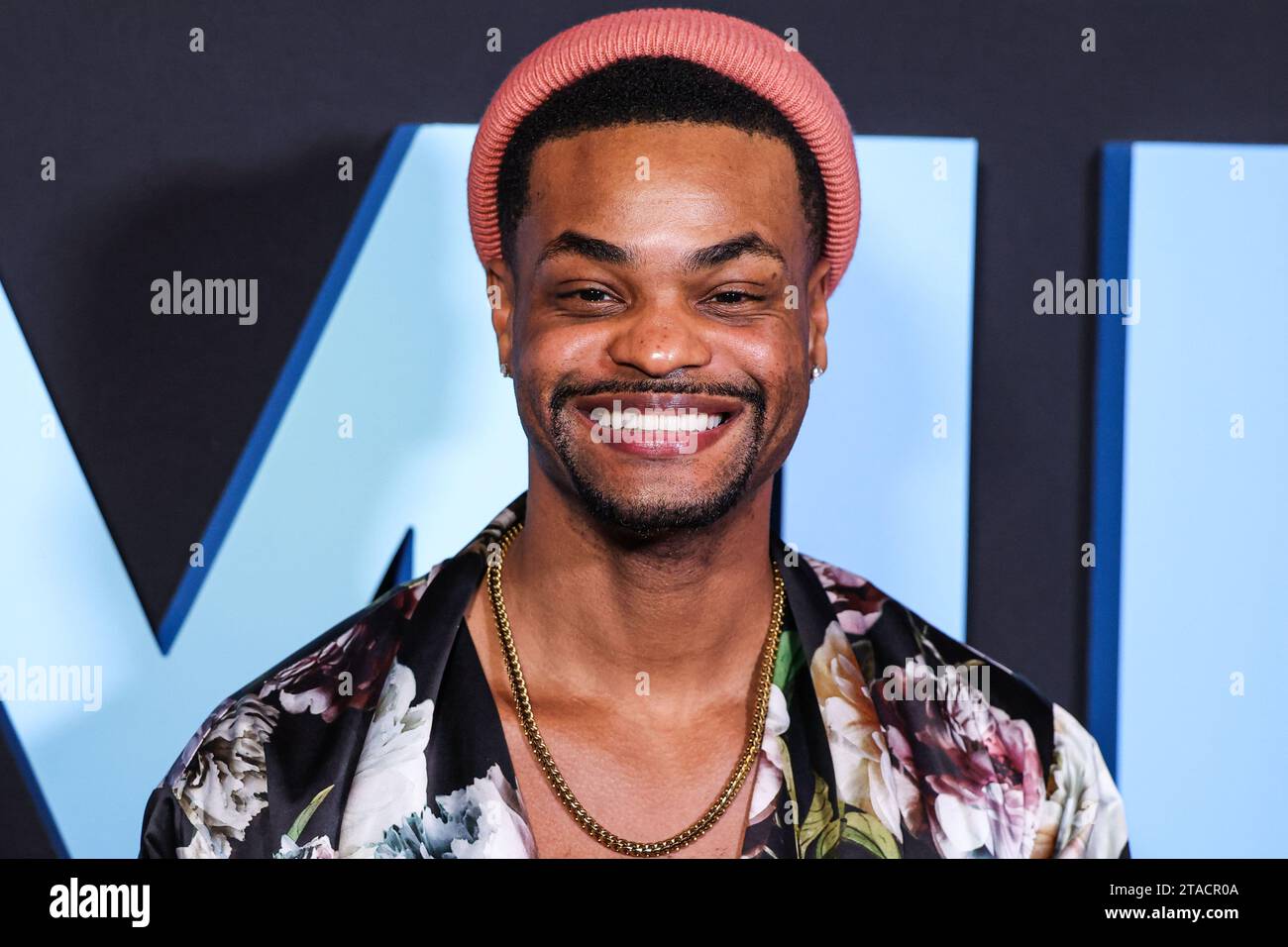 LOS ANGELES, CALIFORNIA, USA - NOVEMBER 29: Canadian-American comedian ...