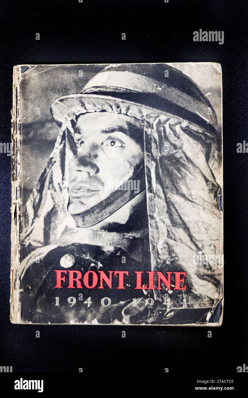 cover frontline 1940 1941 WW2 war publication booklet The Official ...