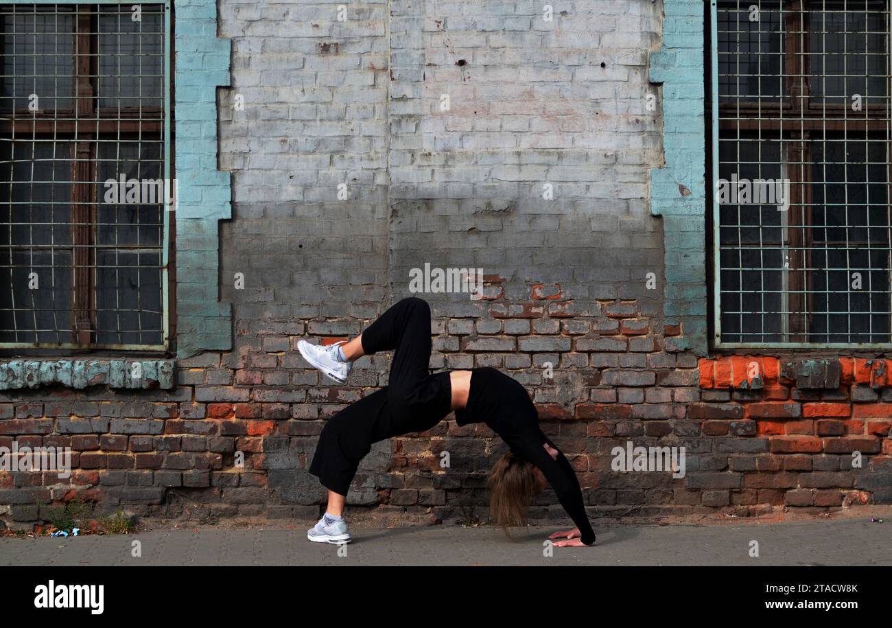 Dance lover hi-res stock photography and images - Alamy