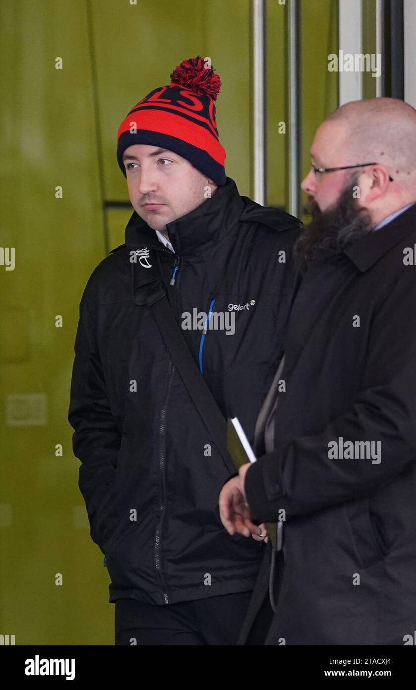 Metropolitan Police constable Jonathan Broadhead leaves a misconduct ...