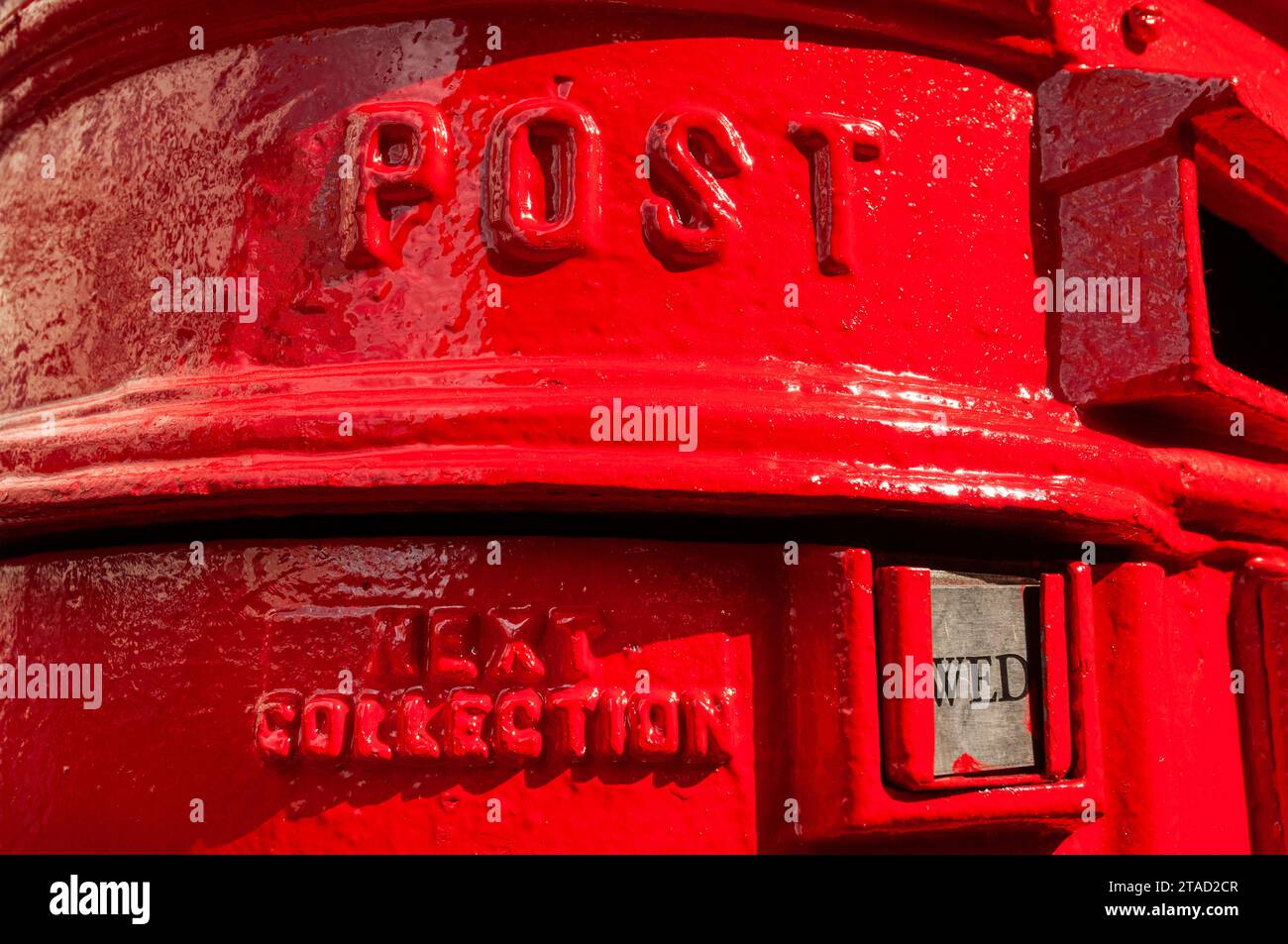 Old red british post box hi-res stock photography and images - Alamy