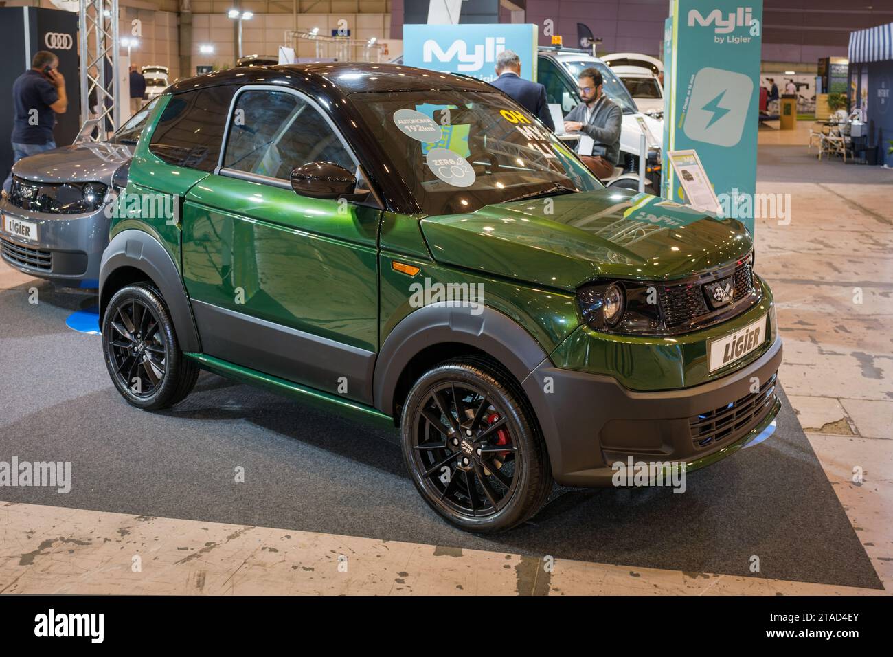 Electric motor innovation showcase hi-res stock photography and images ...