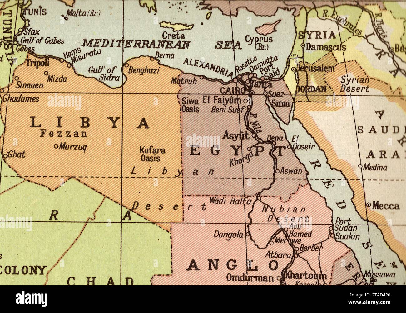 Libya outline map hi-res stock photography and images - Alamy