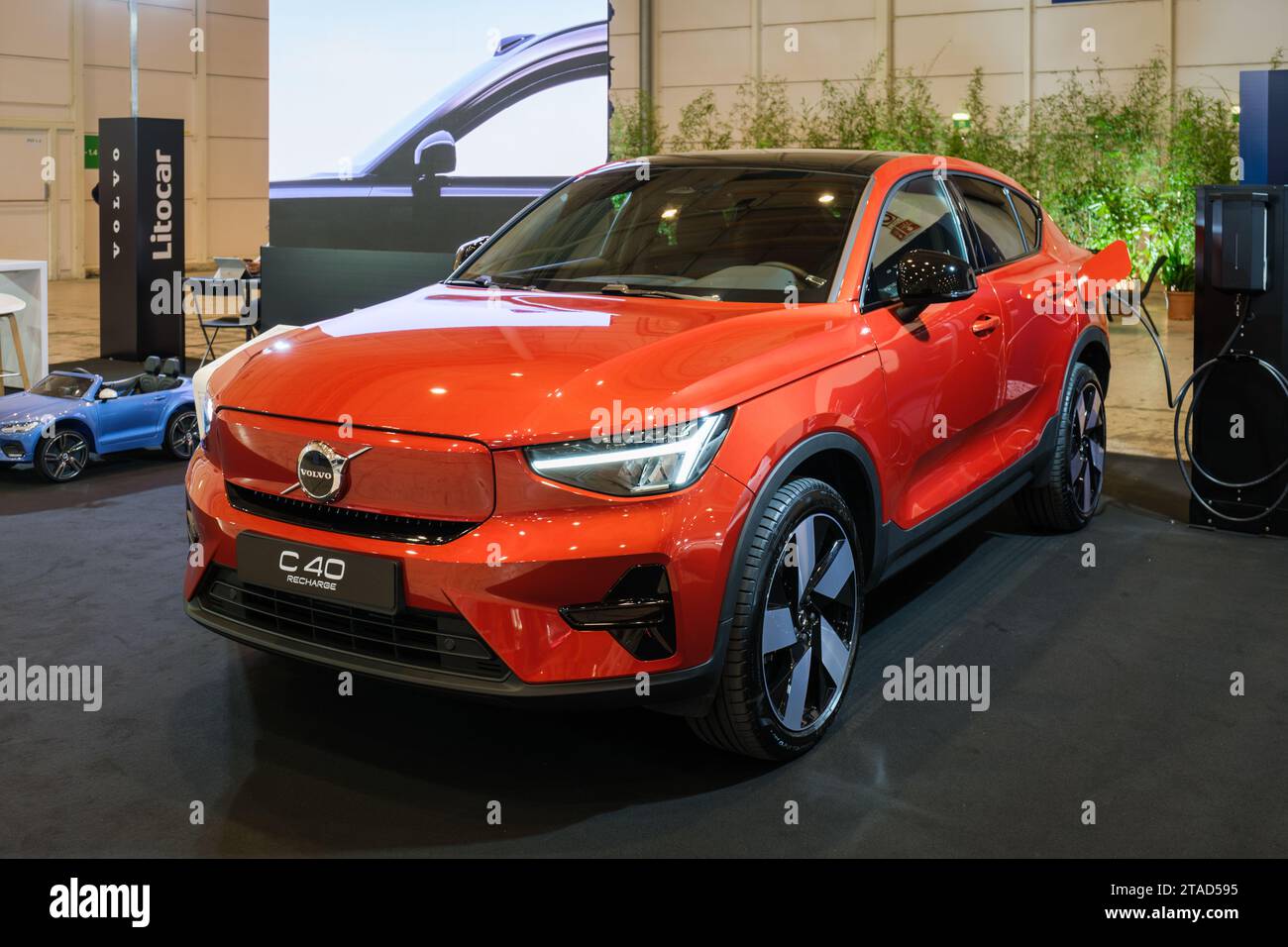 Volvo c40 hi-res stock photography and images - Alamy