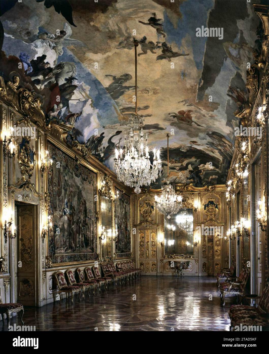 Giovanni battista tiepolo ceiling hi-res stock photography and images ...
