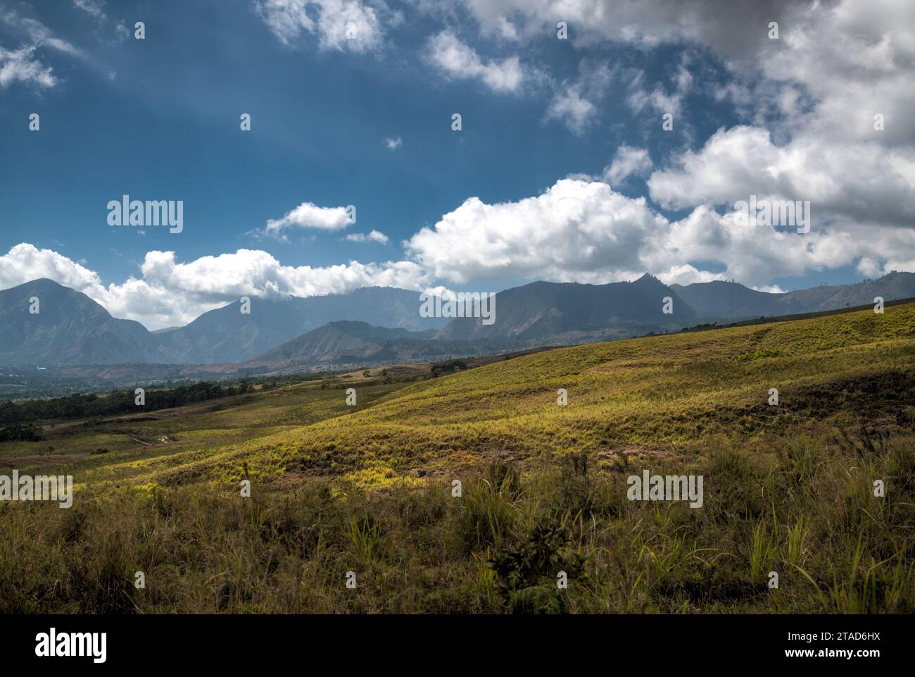 Expansive lands hi-res stock photography and images - Alamy