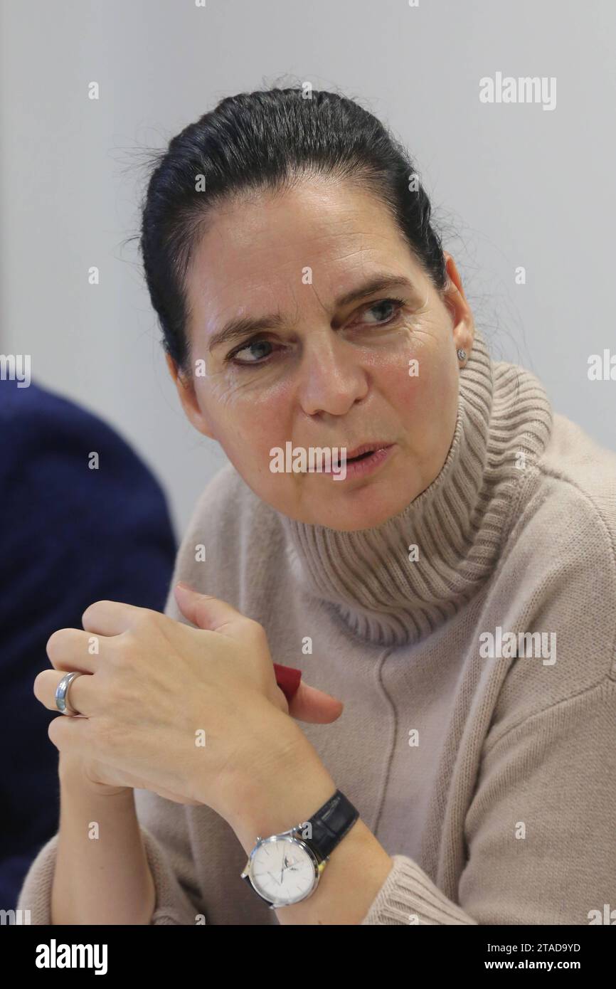 Elektronische anlagen hi-res stock photography and images - Alamy