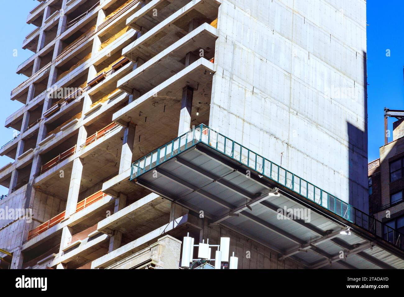 New skyscraper buildings being constructed of large American cities on ...