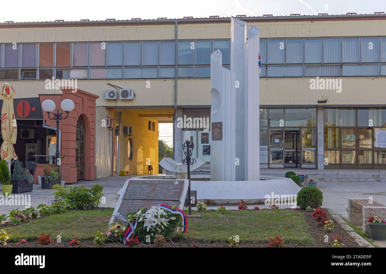 Srem front hi-res stock photography and images - Alamy