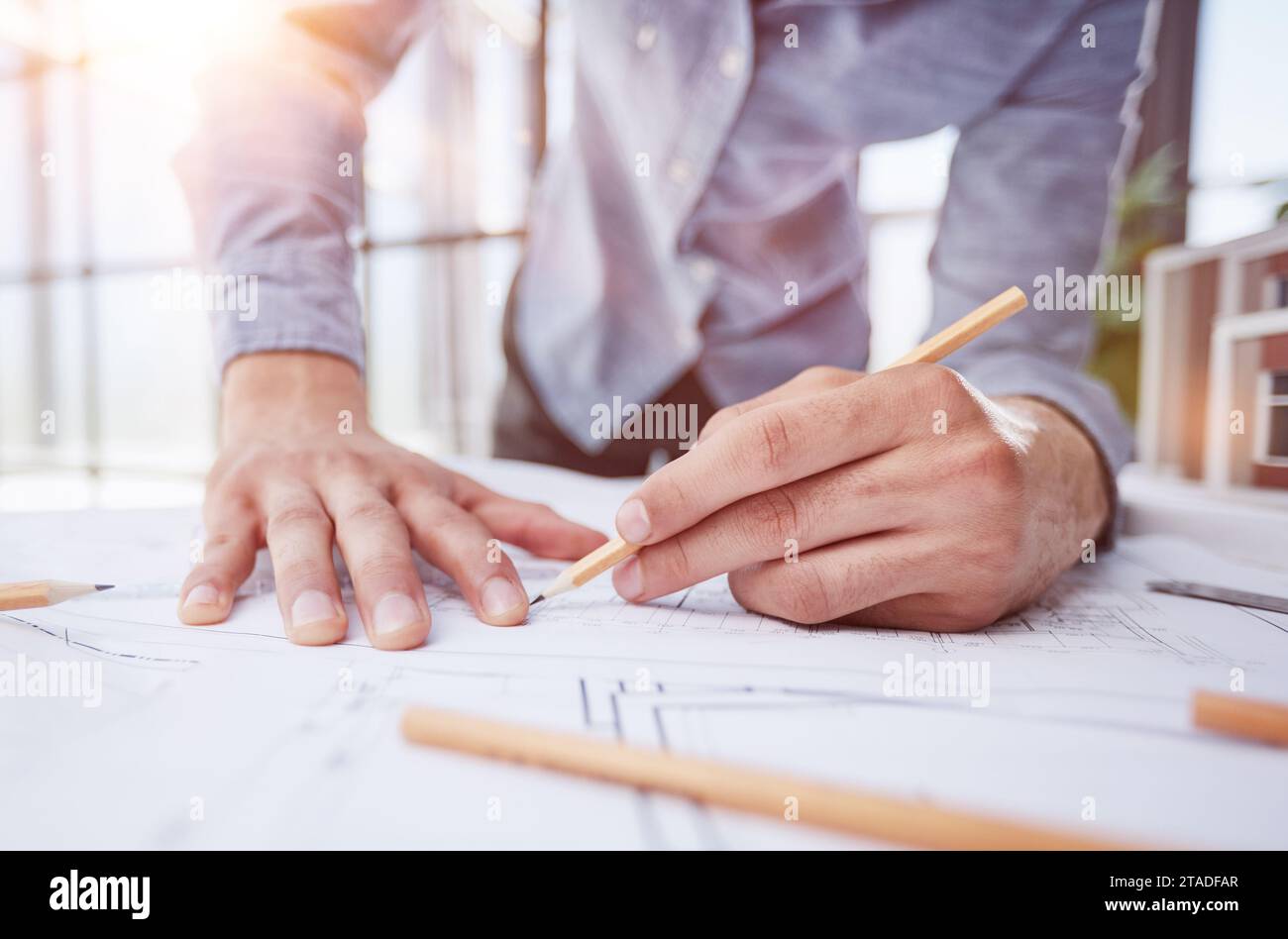 Engineer designs works according to drawings and collaborates in ...