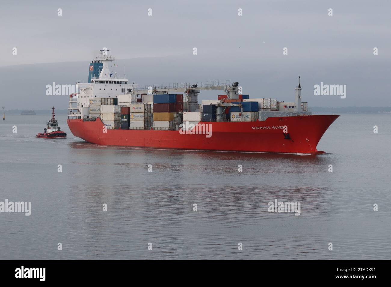 The Bahamas registered refrigerated cargo ship MV ALBEMARLE ISLAND ...