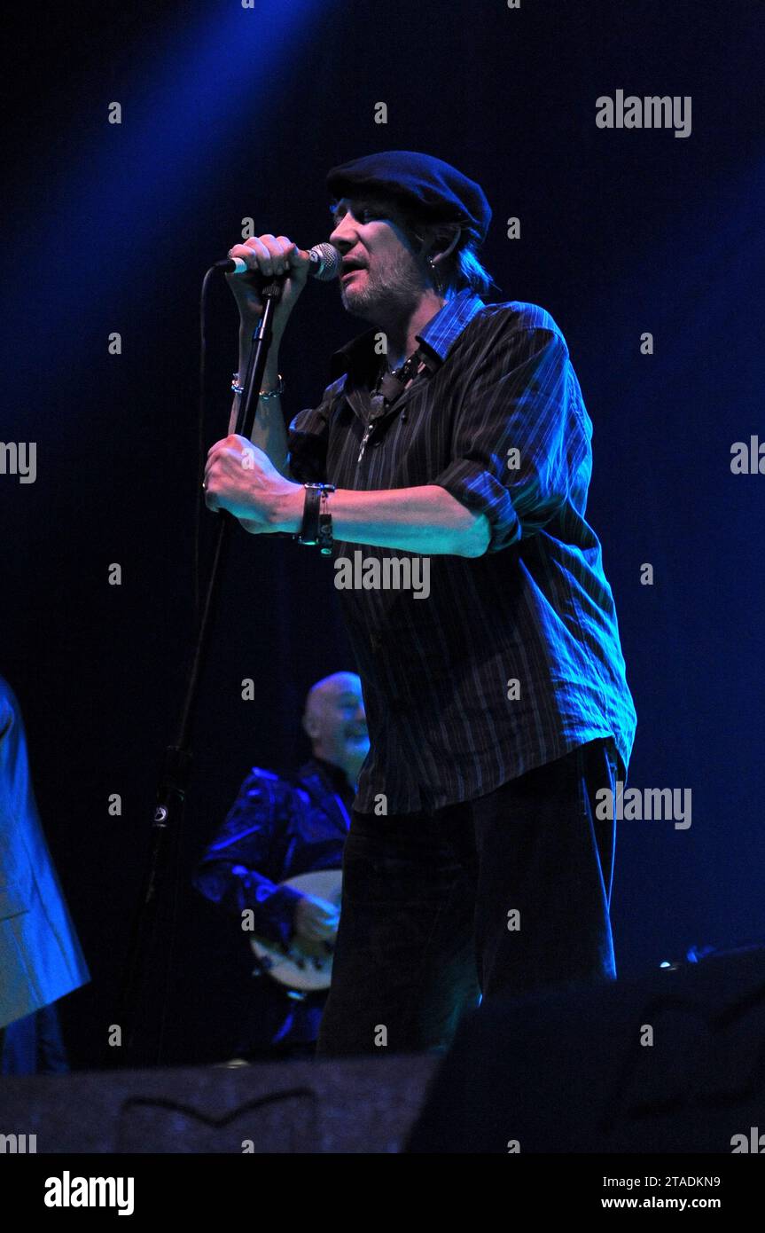 Shane macgowan photographs hi-res stock photography and images - Alamy