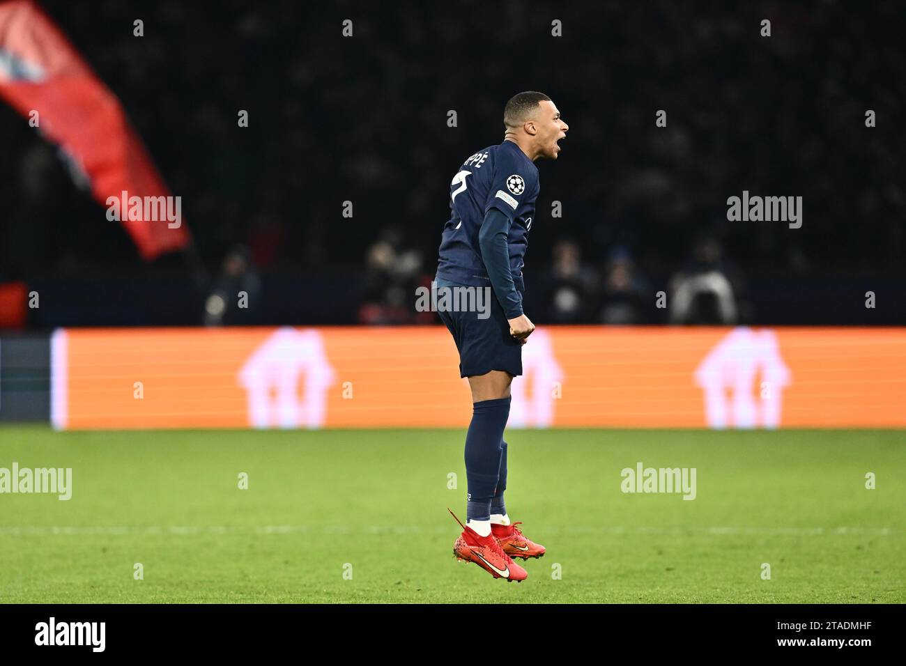 PARIS, FRANCE - NOVEMBER 28: Kylian Mbappe of Paris Saint-Germain ...
