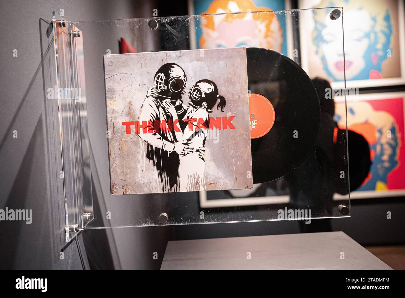 Cover zum Blur Album Think Tank gestaltet von Banksy, Kultur - Berlin ...