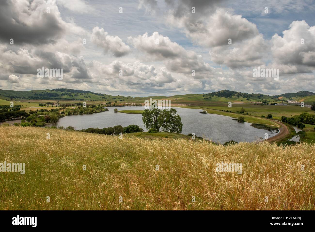 The Lagoon Valley Park in Vacaville, California, USA, viewed from a ...
