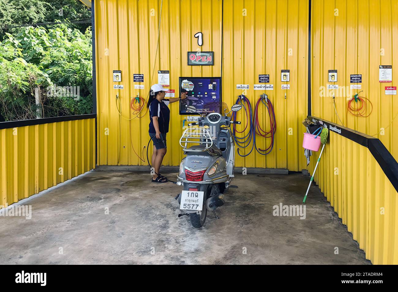 KANCHANABURI, THAILAND-NOVEMBER 21,2023 : Unidentified happy woman ...