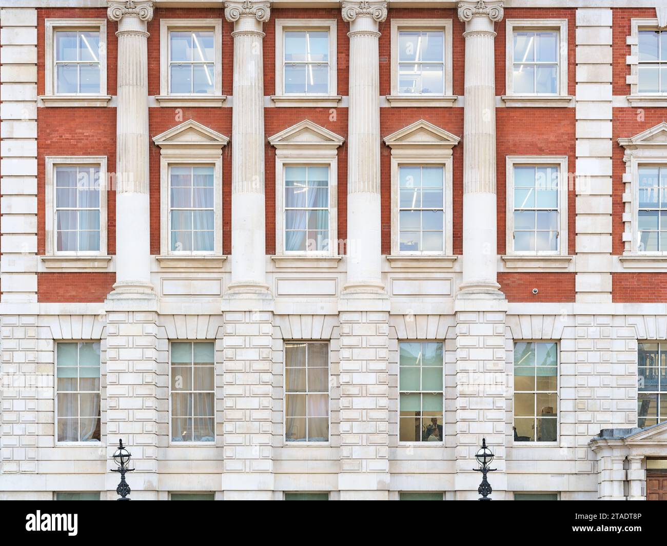 Headquarters of the department for international trade hi-res stock ...