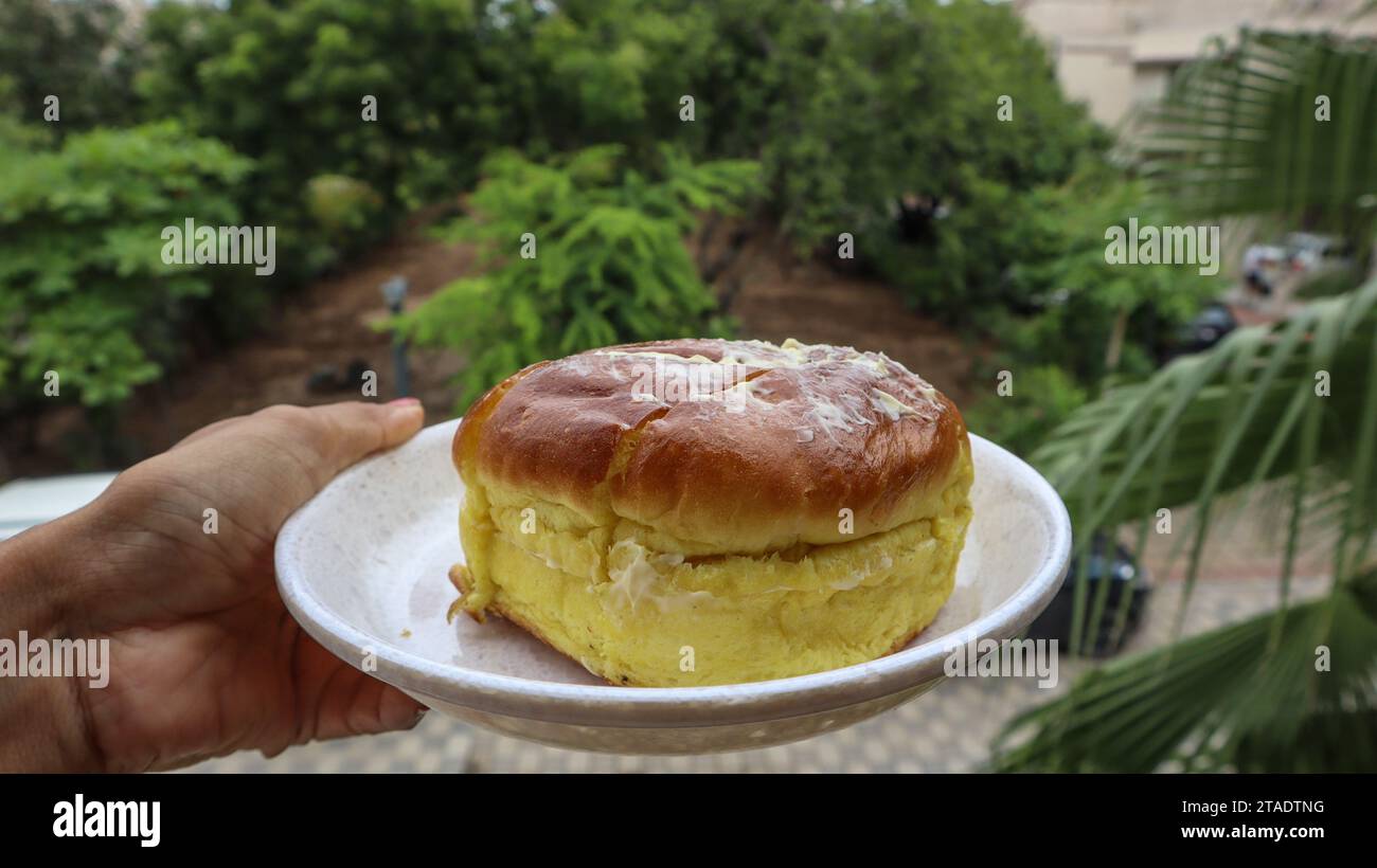 Muska bun hi-res stock photography and images - Alamy