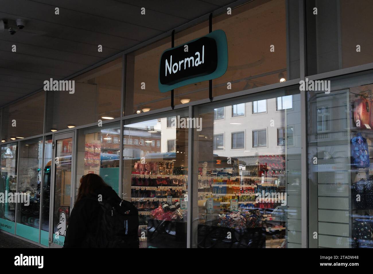 Normanormal store hi-res stock photography and images - Alamy