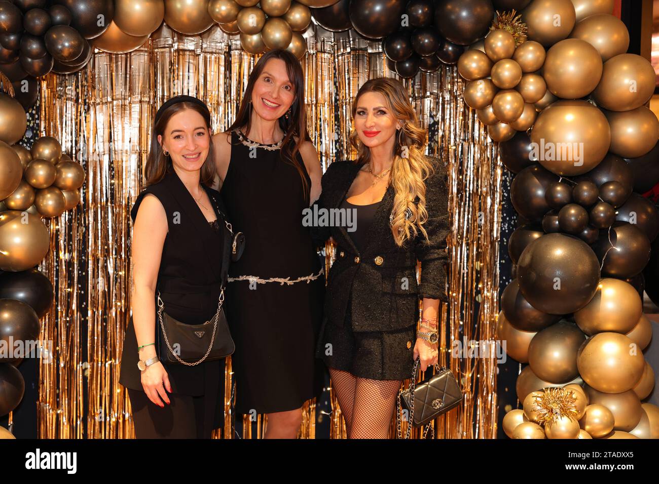 Crown Aesthetics BIOJUVE SKIN PEN Katharina Kaiser AC Kö mit Petra Knab ...