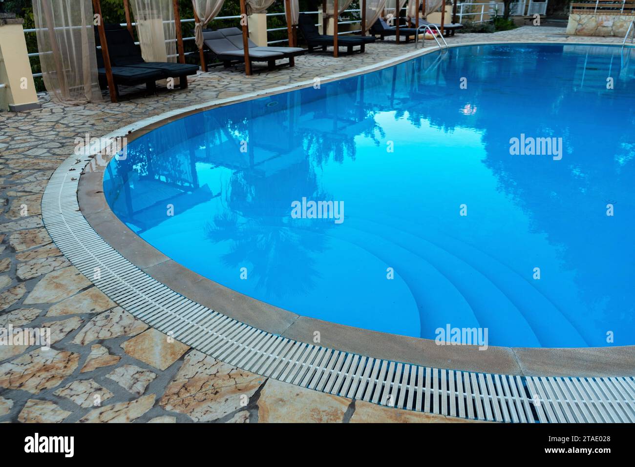 Small pool in resort hi-res stock photography and images - Alamy