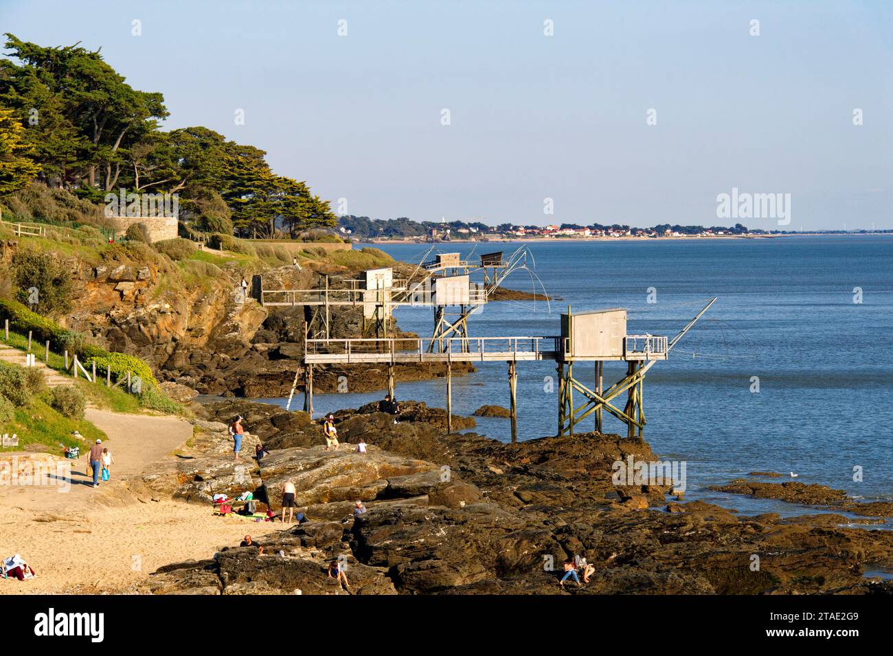 Brittany beach huts hi-res stock photography and images - Alamy