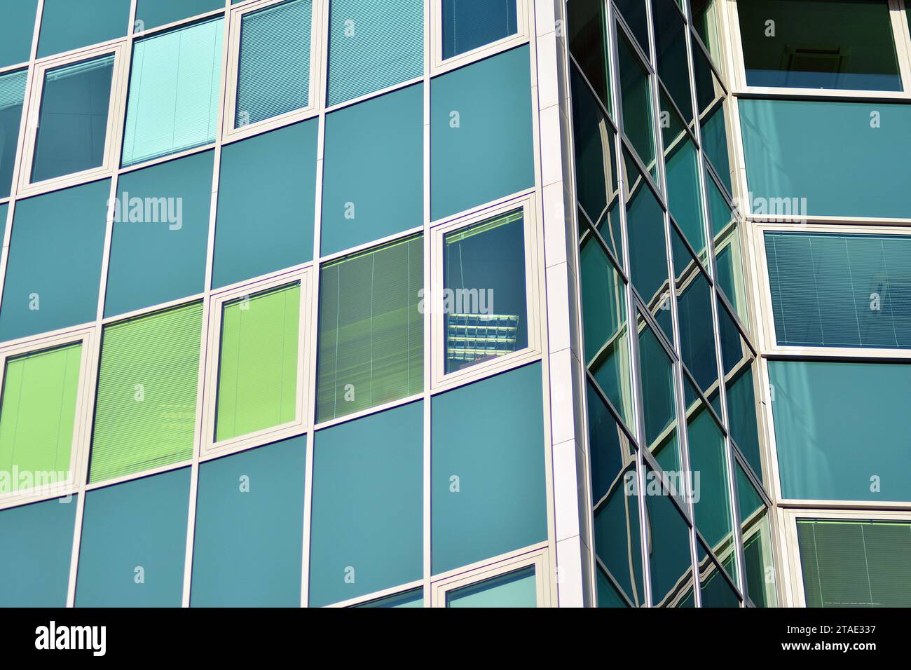 Bulging windows hi-res stock photography and images - Alamy