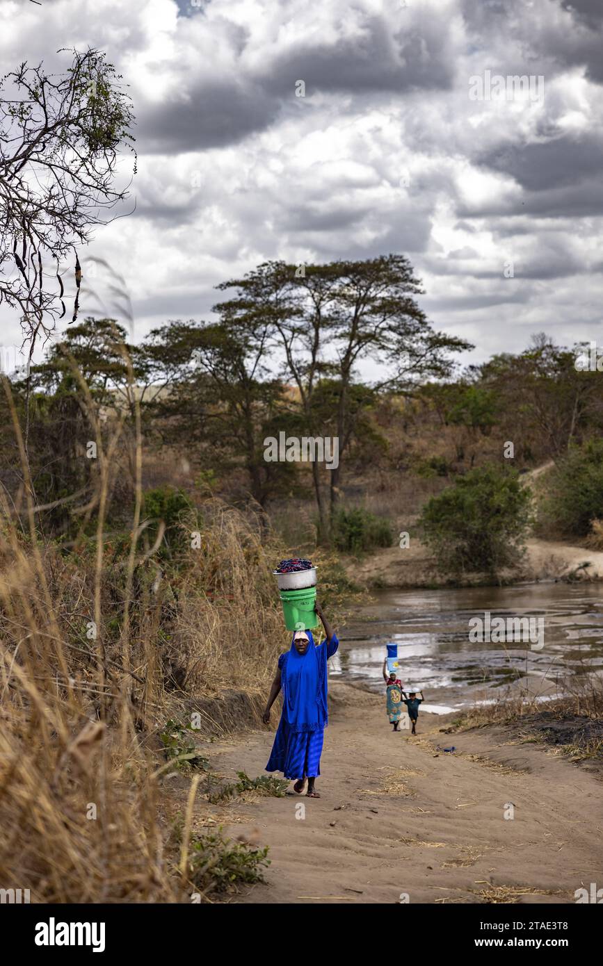 Ruvuma river hi-res stock photography and images - Alamy