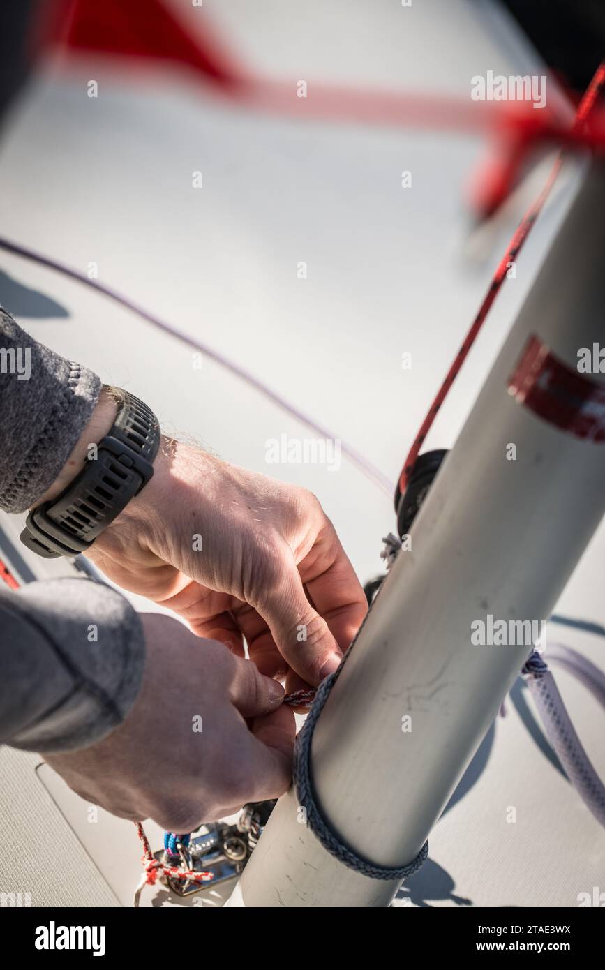 Mani di orologio a mano hi-res stock photography and images - Alamy